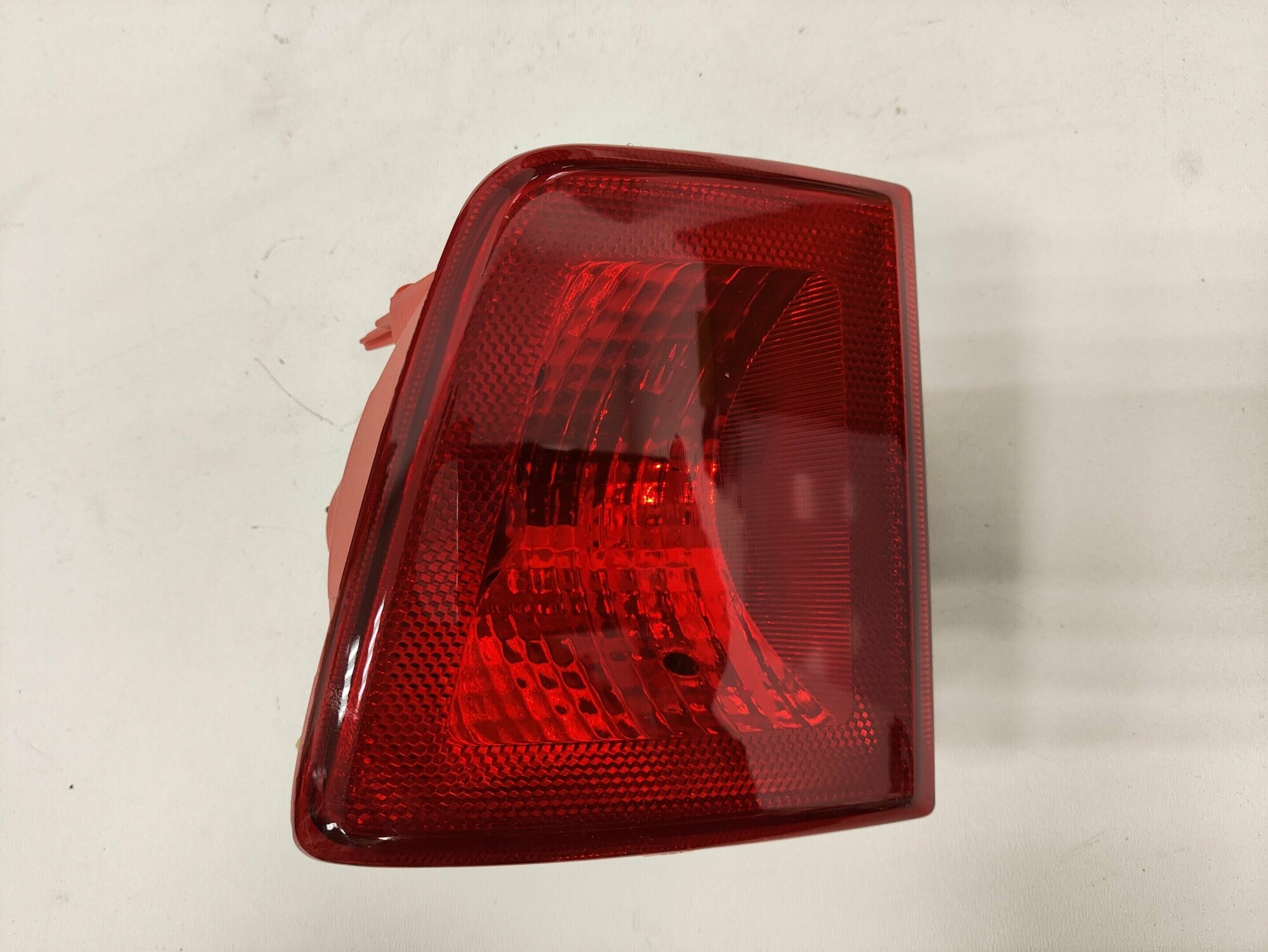 Фонарь противотуманный задний левый Chery Tiggo 3 [1.6 16V CVT внедорожник] T113732030CA