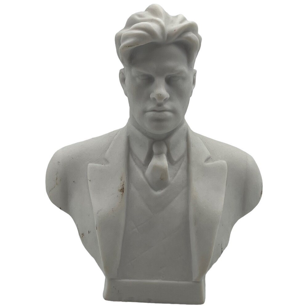 Бисквитный бюст "В. В. Маяковский" 1970-1986 гг. ЛФЗ, СССР (Лот №2)