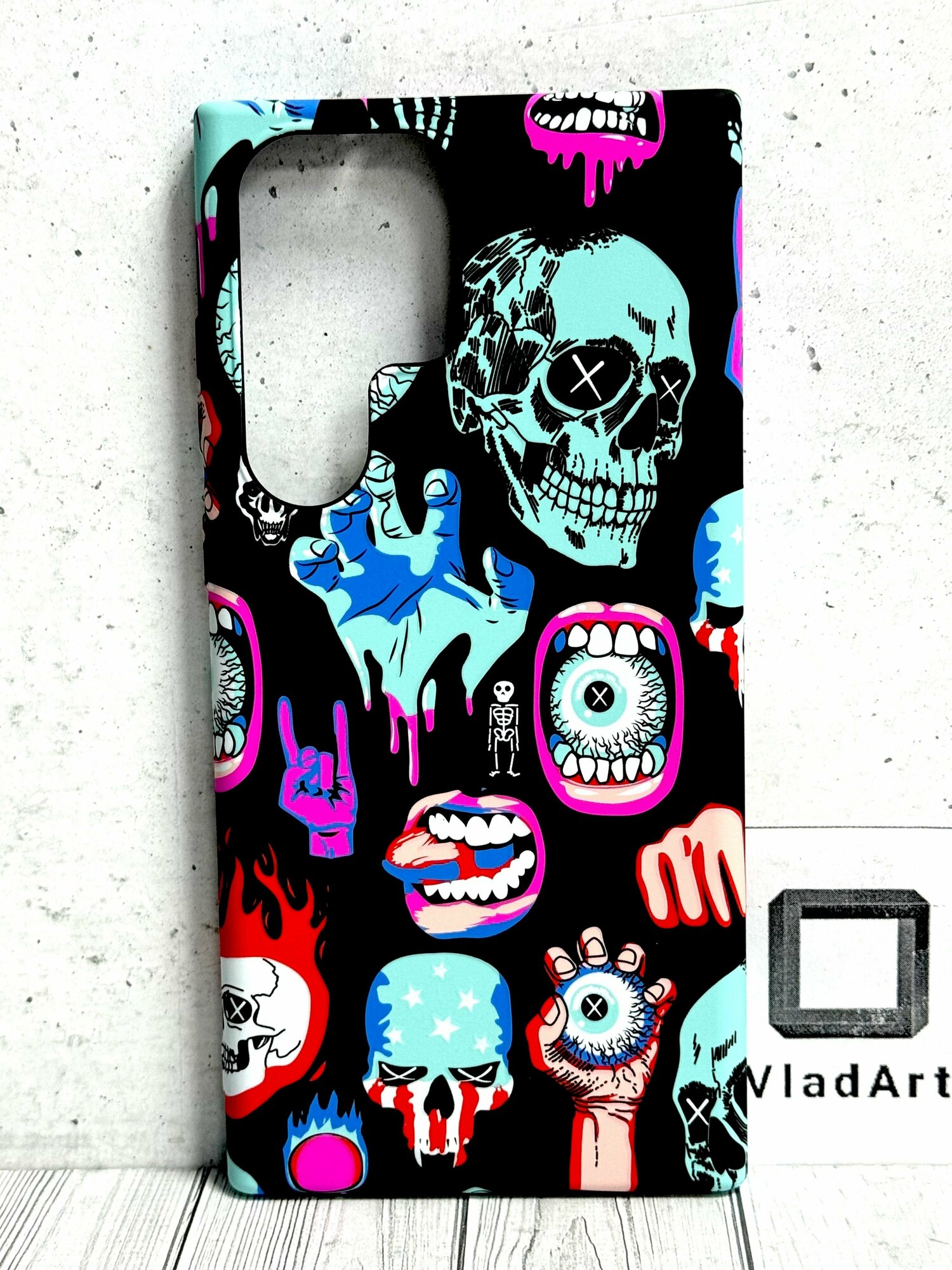 Светящийся чехол-накладка для Samsung S23 ULTRA , Самсунг С23 ультра LUXO/KAWS с флуоресцентным рисунком