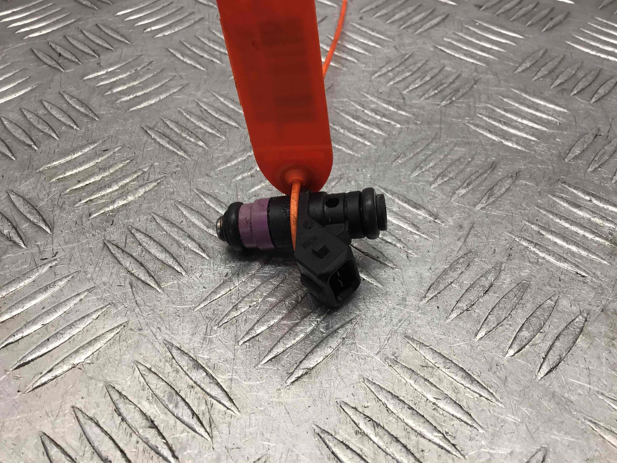 Б/У Форсунка Renault Megane 2 поколение [рестайлинг] (2006-2009) 2008 г.