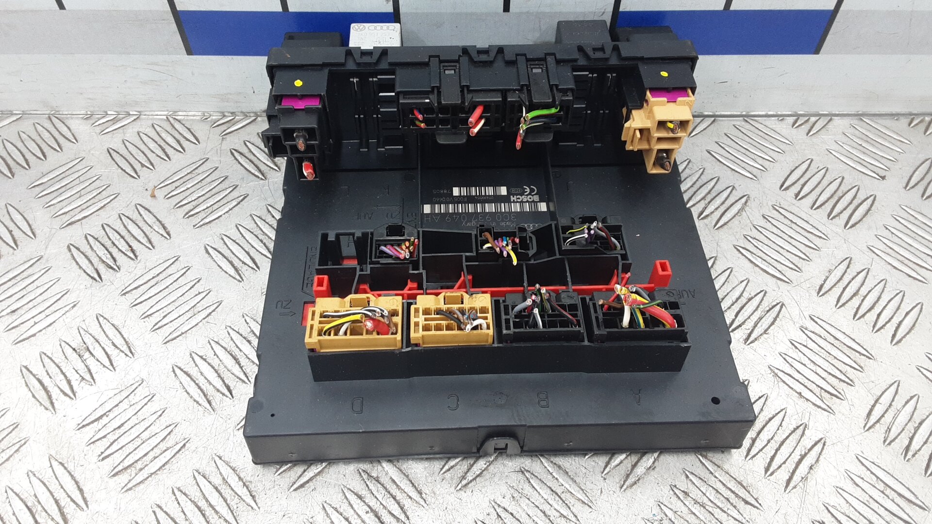 Блок комфорта VOLKSWAGEN PASSAT B6, Номер 3C0937049AH