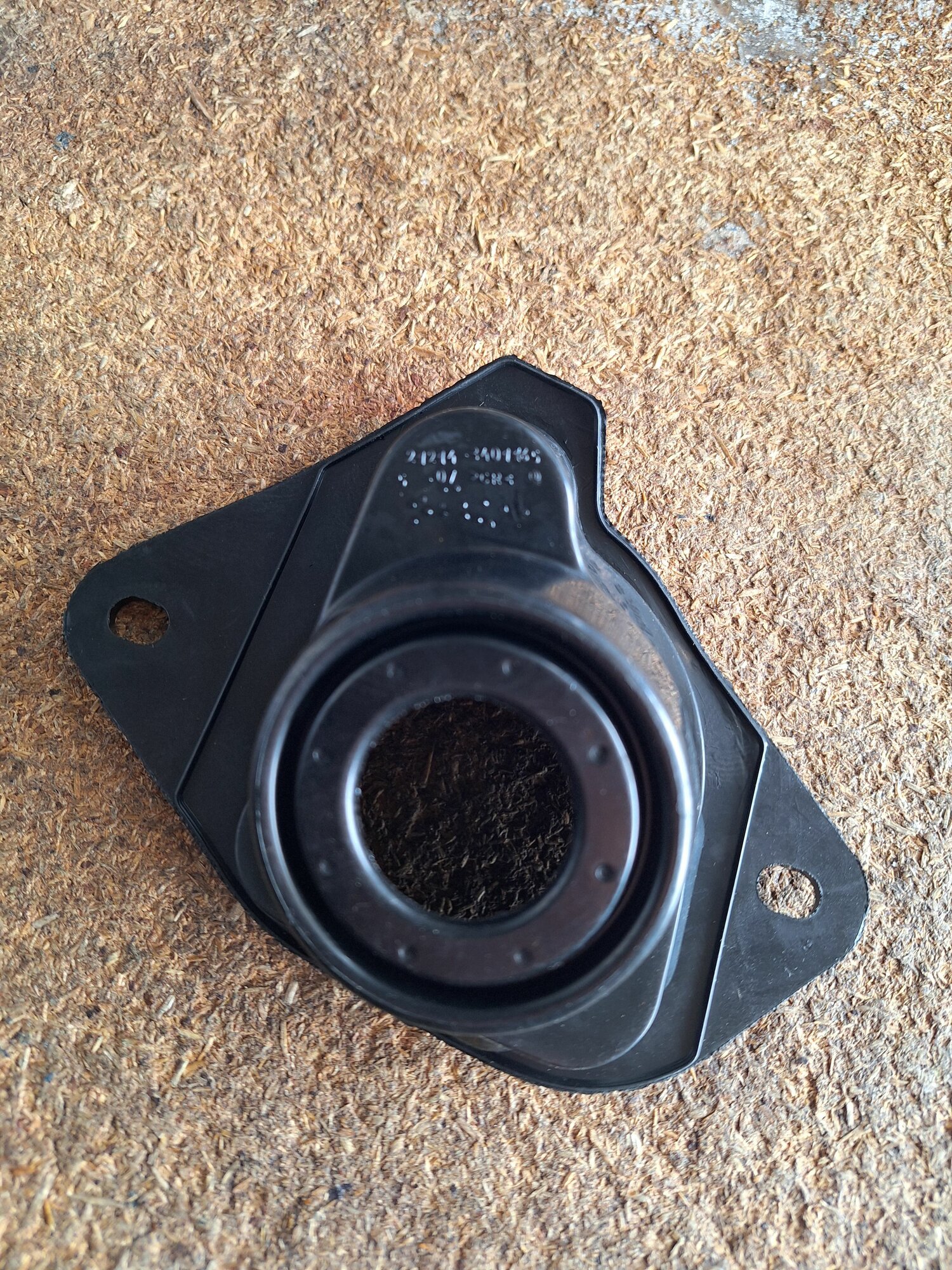 Пыльник (чехол) рулевого вала с ГУР для ВАЗ 21214 и их модификаций