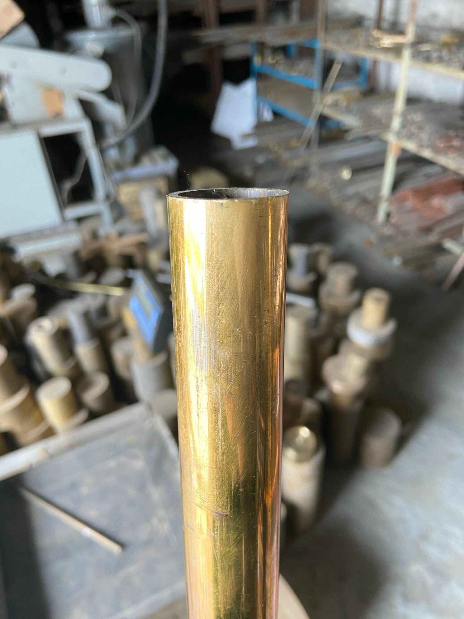 500мм труба ЛС-59 30х2.5мм латунная трубка латунь ЛС-59 лофт дизайн золото ЛС59 интерьер