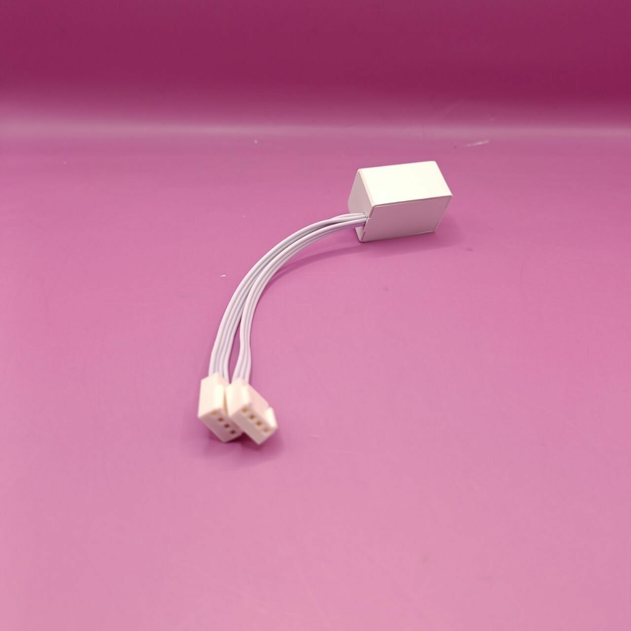 Эмулятор (обманка) вентилятора 4 пин плоский (на 2 кулера)