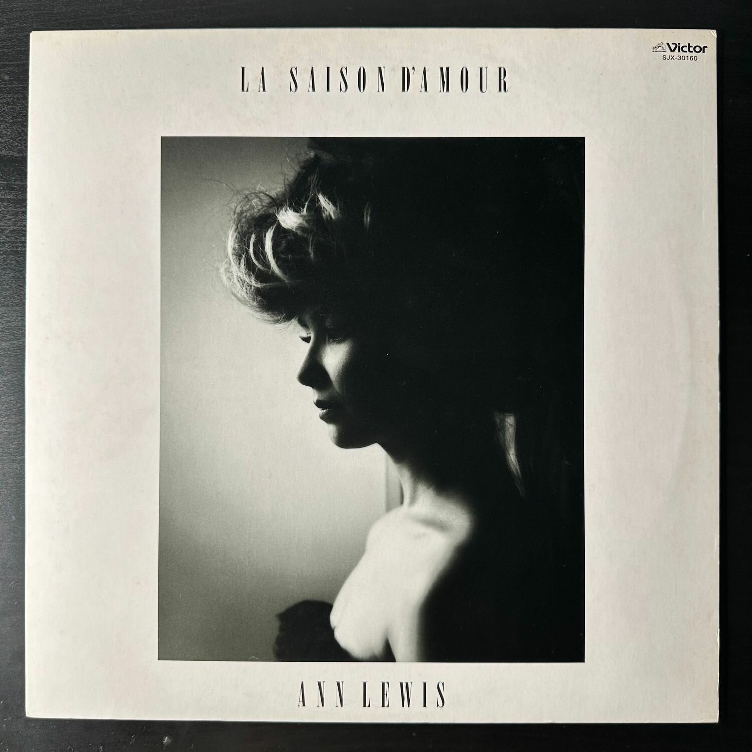 Виниловая пластинка Ann Lewis - La Saison D'amour (Япония 1982г.)