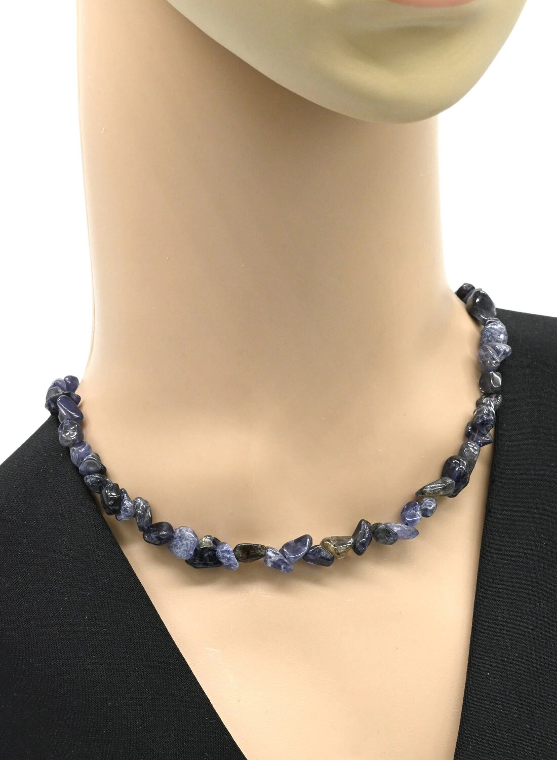 Чокер, иолит