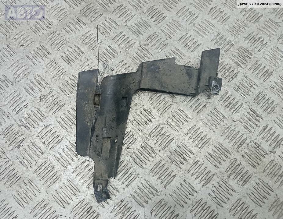 Крепление фары левой BMW 3 E46 (1998-2006)