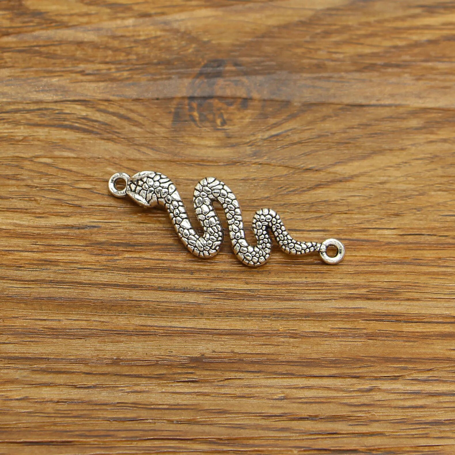 Шармы-соединители змеи LOVEFD античное серебро 10 шт