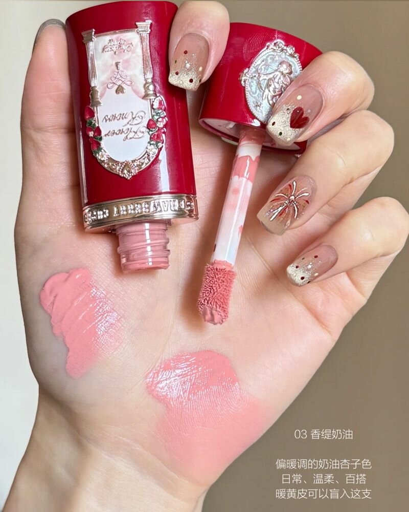 Жидкие румяна Flower knows Strawberry Cupid 03