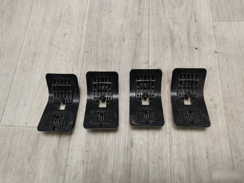 Кронштейн Peugeot 308 I рестайлинг 1.6 MT (120 Б/У с пробегом