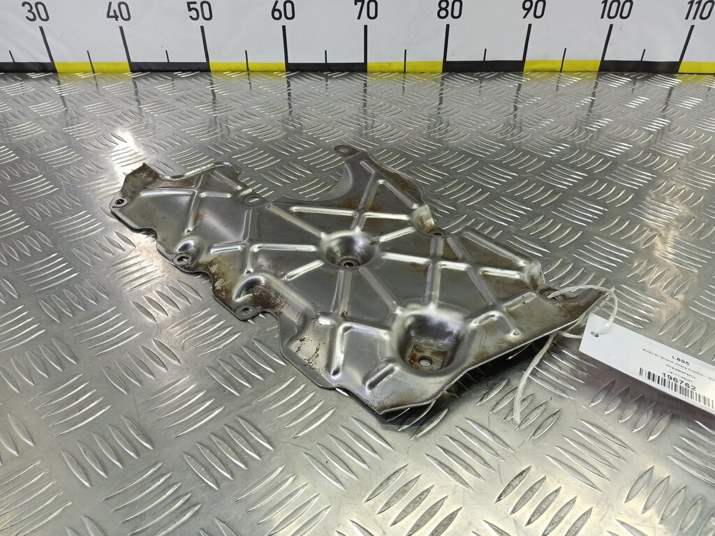 Маслоотражатель Б/У для SUZUKI Grand Vitara II (2005—2008) 1617159J01