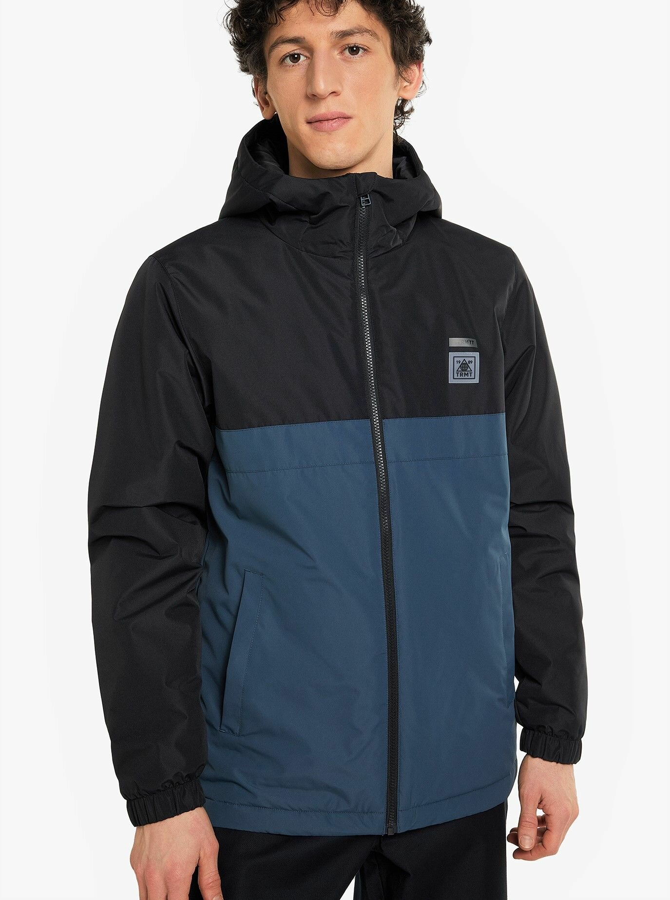 Куртка спортивная