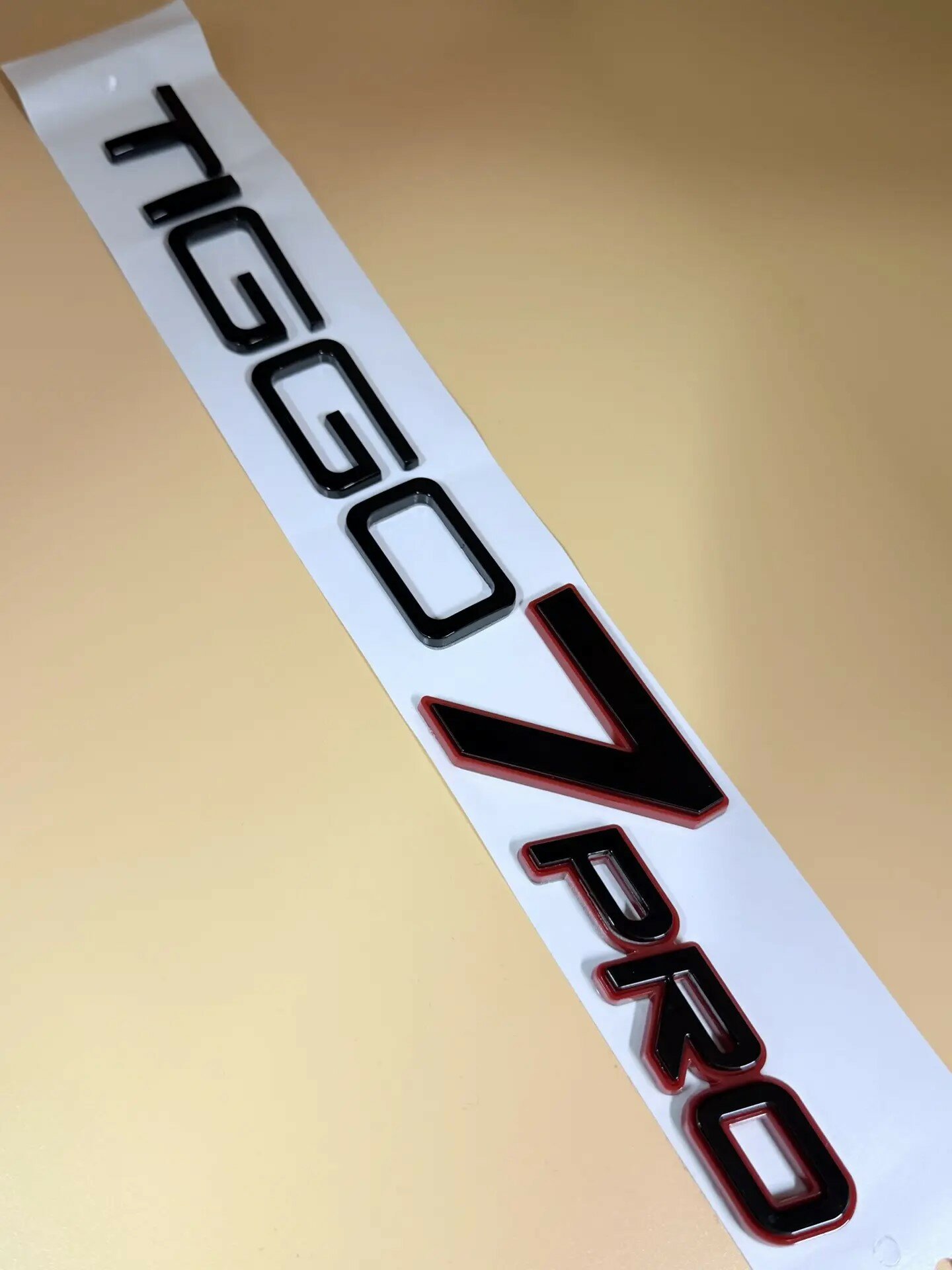 Надпись наклейка на багажник Chery Tiggo 7 PRO Black 28см
