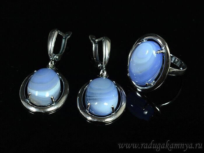 Комплект бижутерии: кольцо, серьги, агат