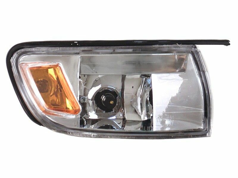 Габарит Toyota Chaser (X90) 92-96 (Справа) Sat арт. ST-22-231CR