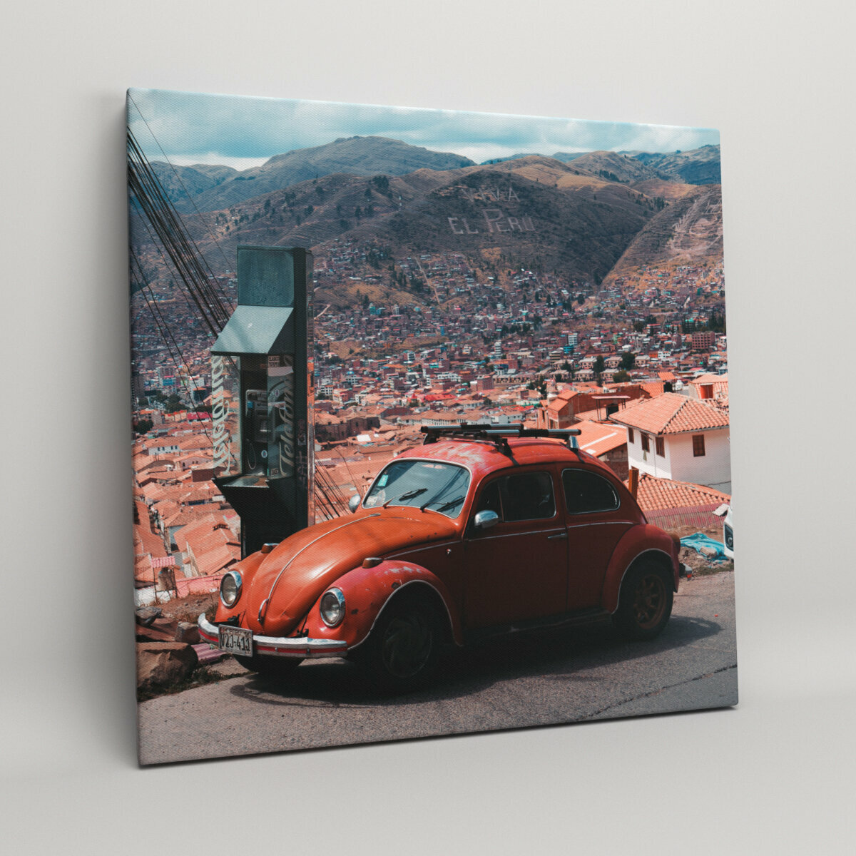 Картина на холсте (интерьерный постер) "Фольксваген Жук - красный", с деревянным подрамником, размер 45x45 см