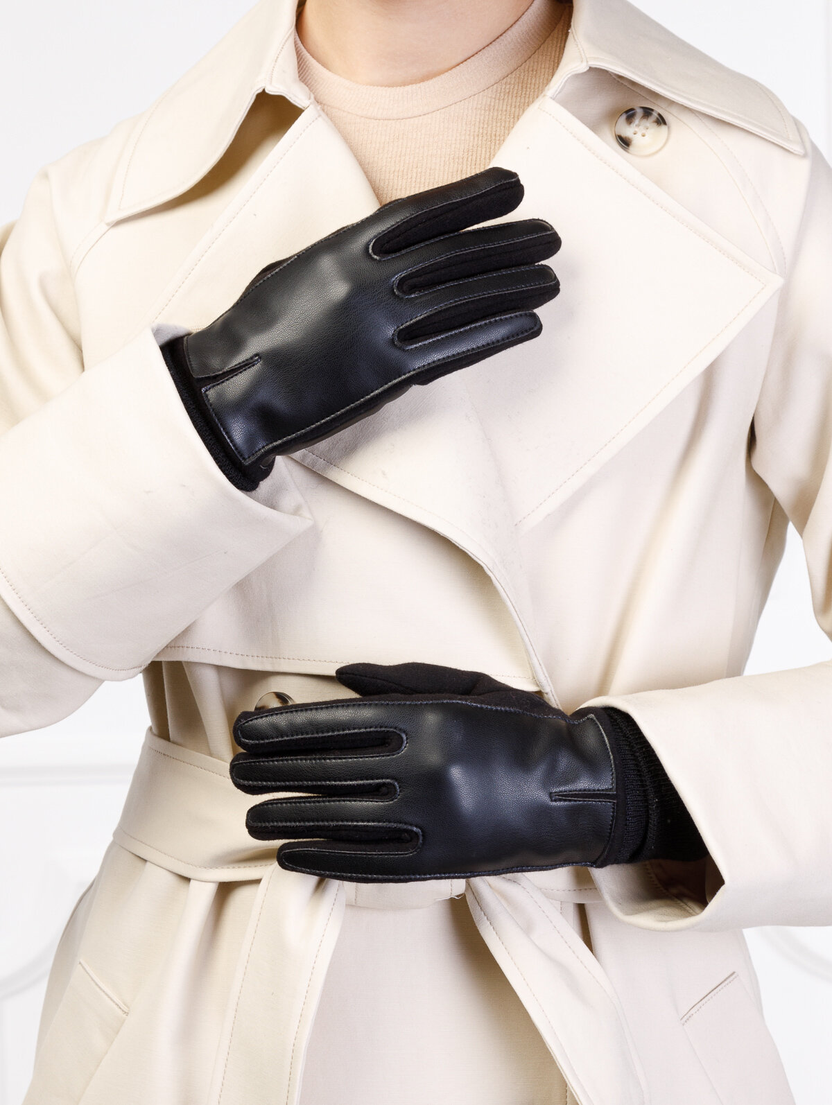 Перчатки для женщин