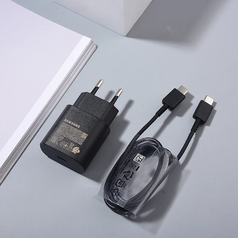 Зарядное устройство Samsung EP-TA800 Настенный адаптер для сверхбыстрой зарядки 100 см Кабель PD типа C для Galaxy Note 10 20 S22 S21 Ultra S10+ A52 A72 Black EU Add Cable