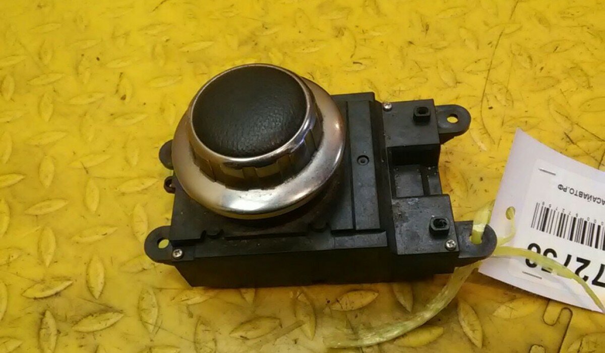 Кнопка многофункциональная 5-серия E60/E61 BMW 65826944884