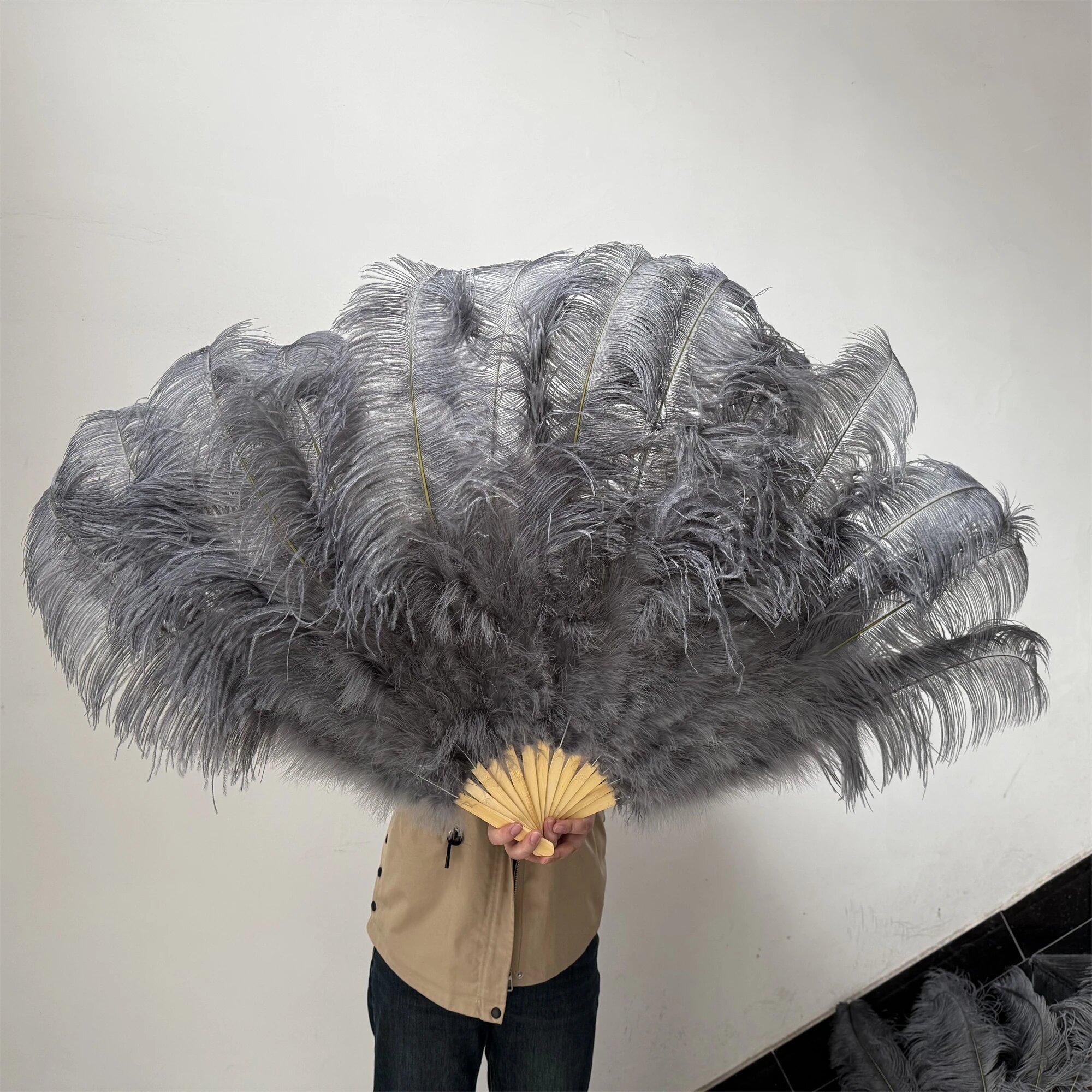 Складные розовые веера из страусиных перьев Серый, серый, 100CM 1PCS Right
