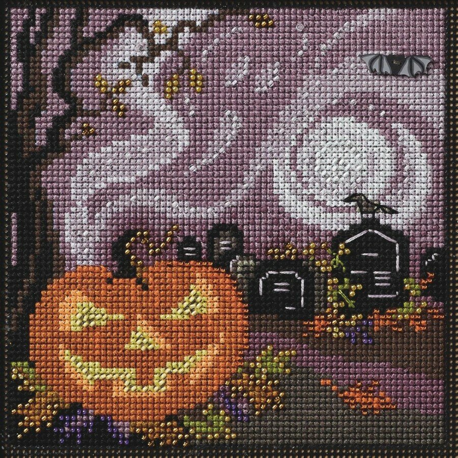 Набор для вышивания Привидение 13 х 13 см MILL HILL MH142424