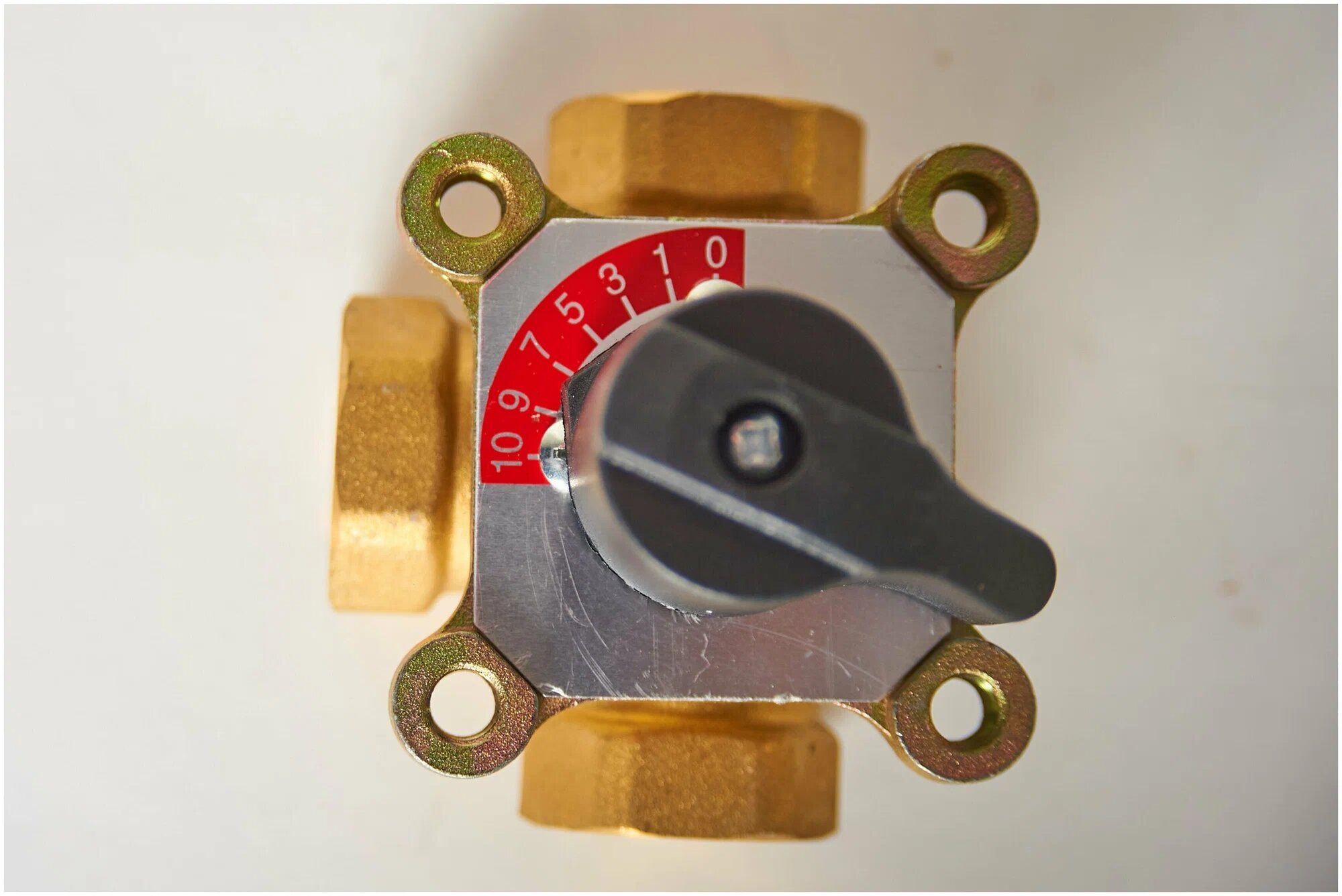 Трёхходовой поворотный смесительный клапан Tim 1 1/2" BL3806