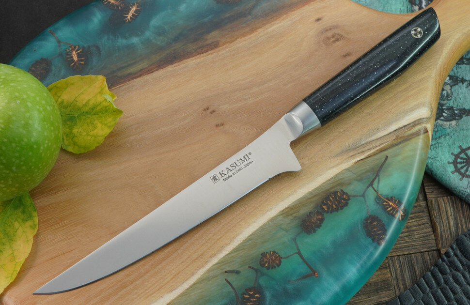 Кухонный нож Kasumi VG-10 Pro обвалочный 155 мм