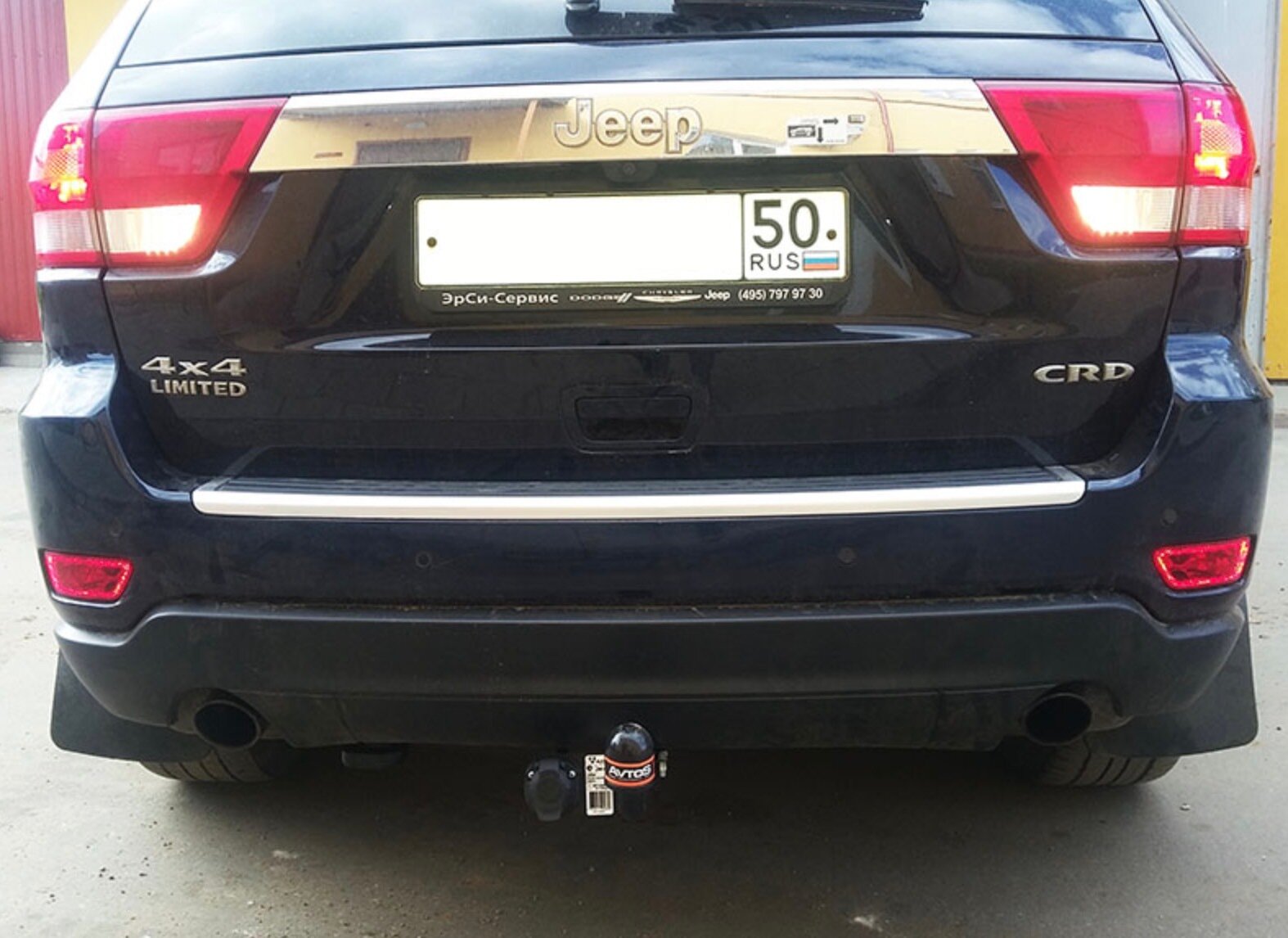 Фаркоп на JEEP GRAND CHEROKEE (2011-) (без электрики, паспорт/сертификат в комплекте) Автос. JW 03