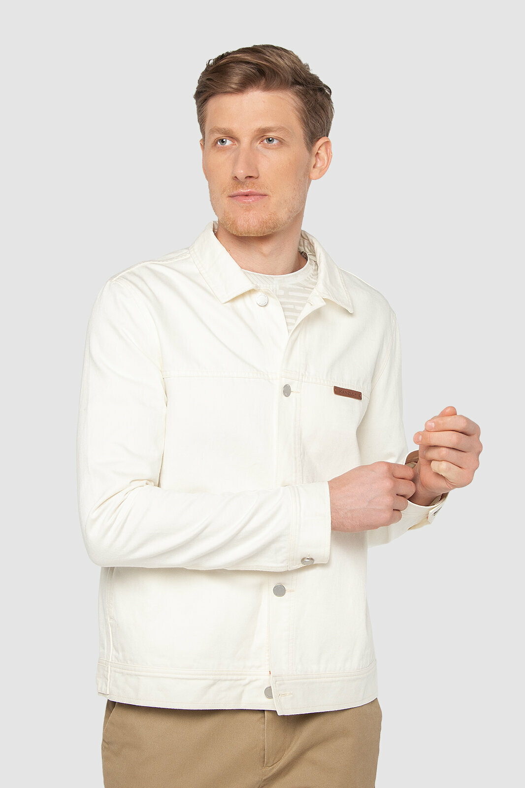 Куртка джинсовая