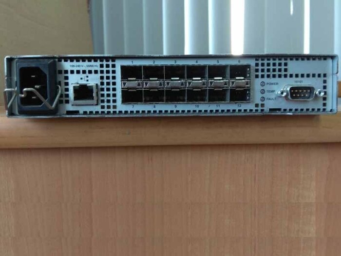 Коммутатор HP EVA XL 852 12-порт Fiber Channel (P/N: 36-50844-01)