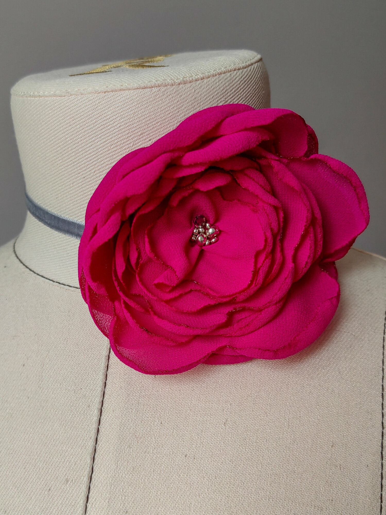 Чокер, кристалл