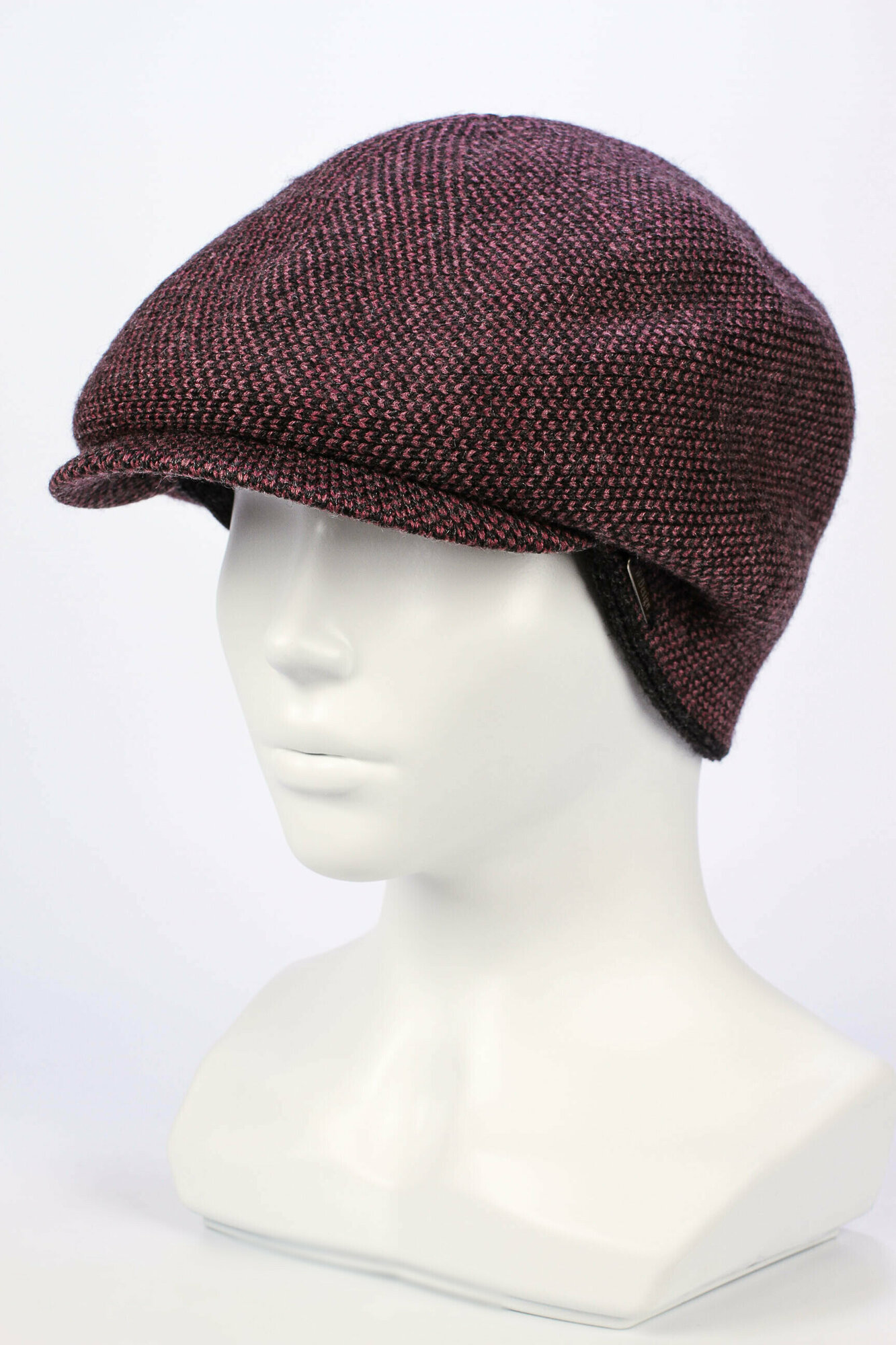 Кепка для женщин