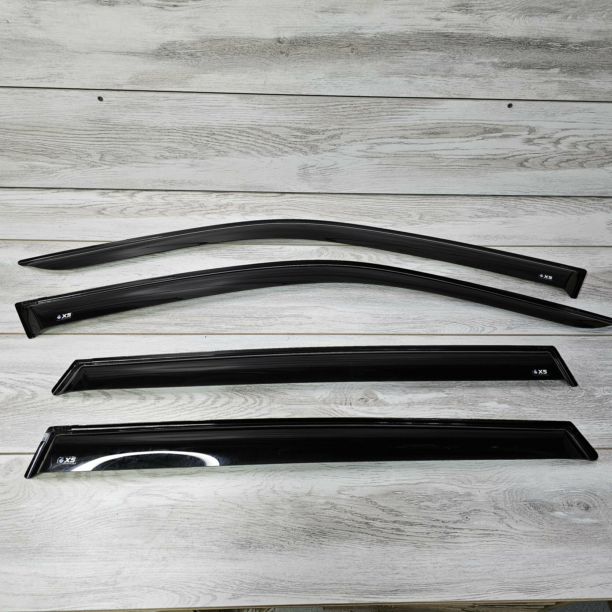 Дефлекторы (ветровики) окон на BMW x5 f15 (БМВ x5 f15 )