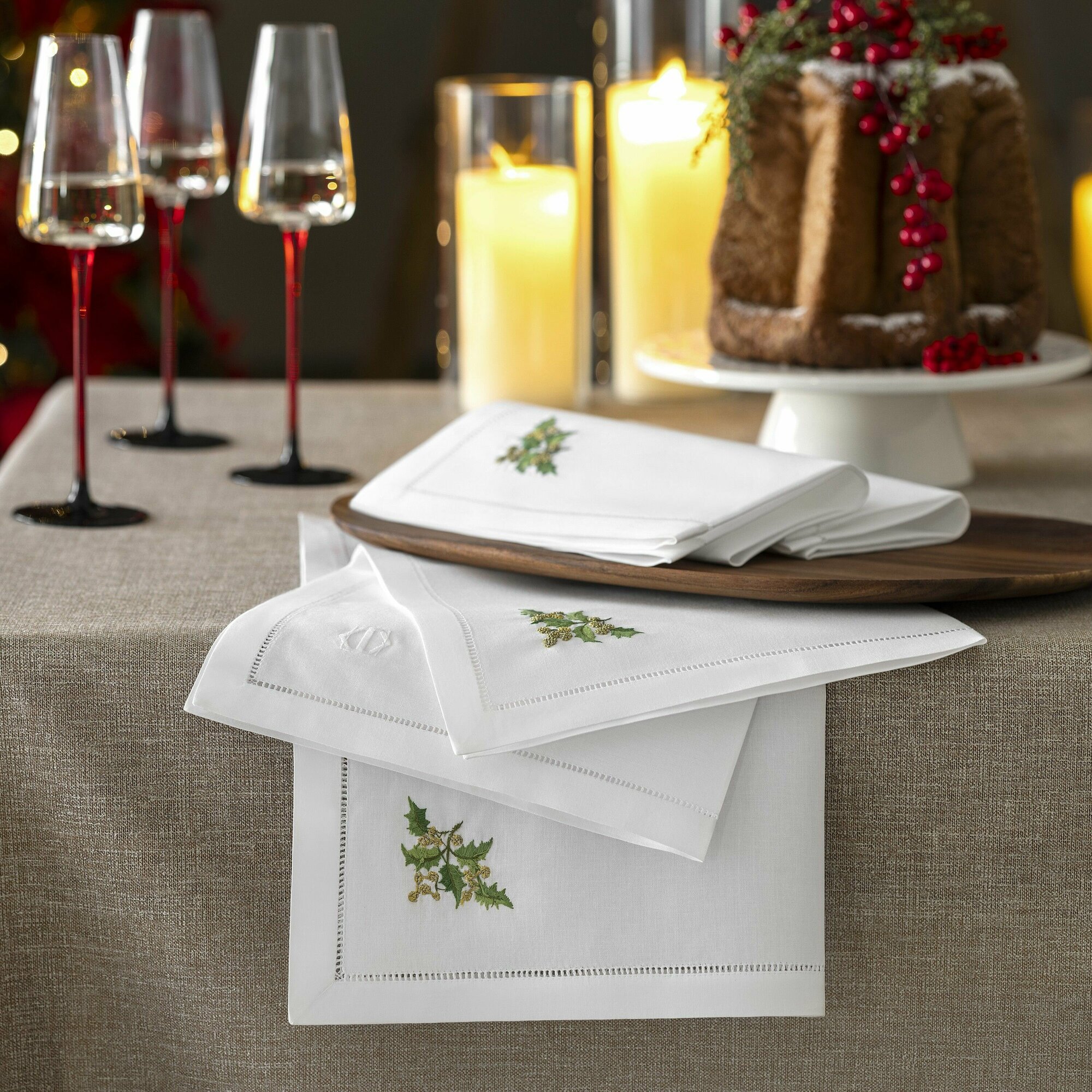 Салфетка Togas "Меделони", хлопок, с вышивкой, ручная работа, 50 см x 50 см