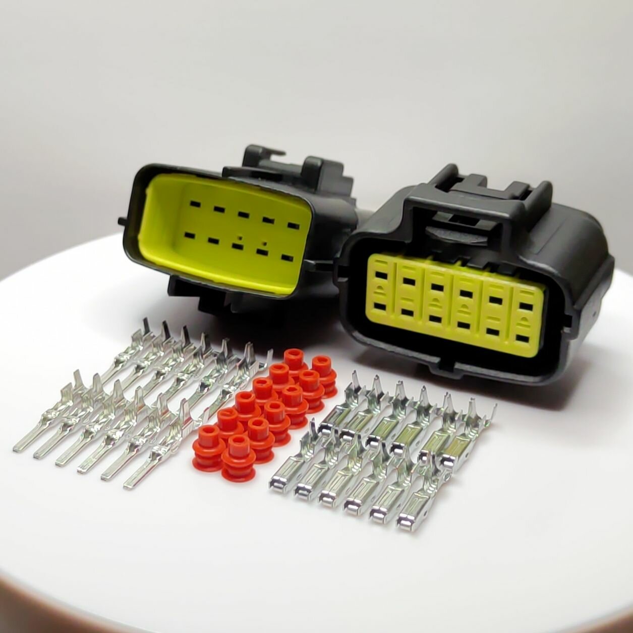 Разъем (колодка, фишка) 12 контактов (12 pin) мама + папа 174661-2 / 174663-2 Denso