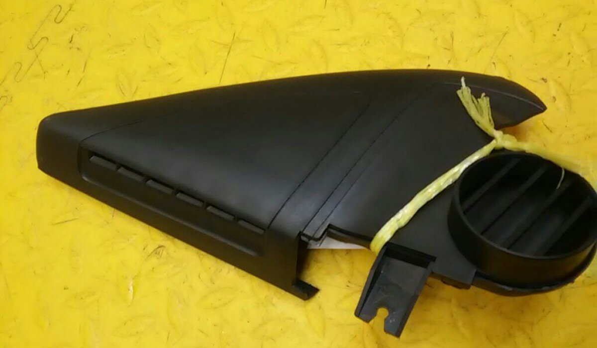 Накладка (кузов внутри) Octavia (A5 1Z-) Skoda 1Z0837973