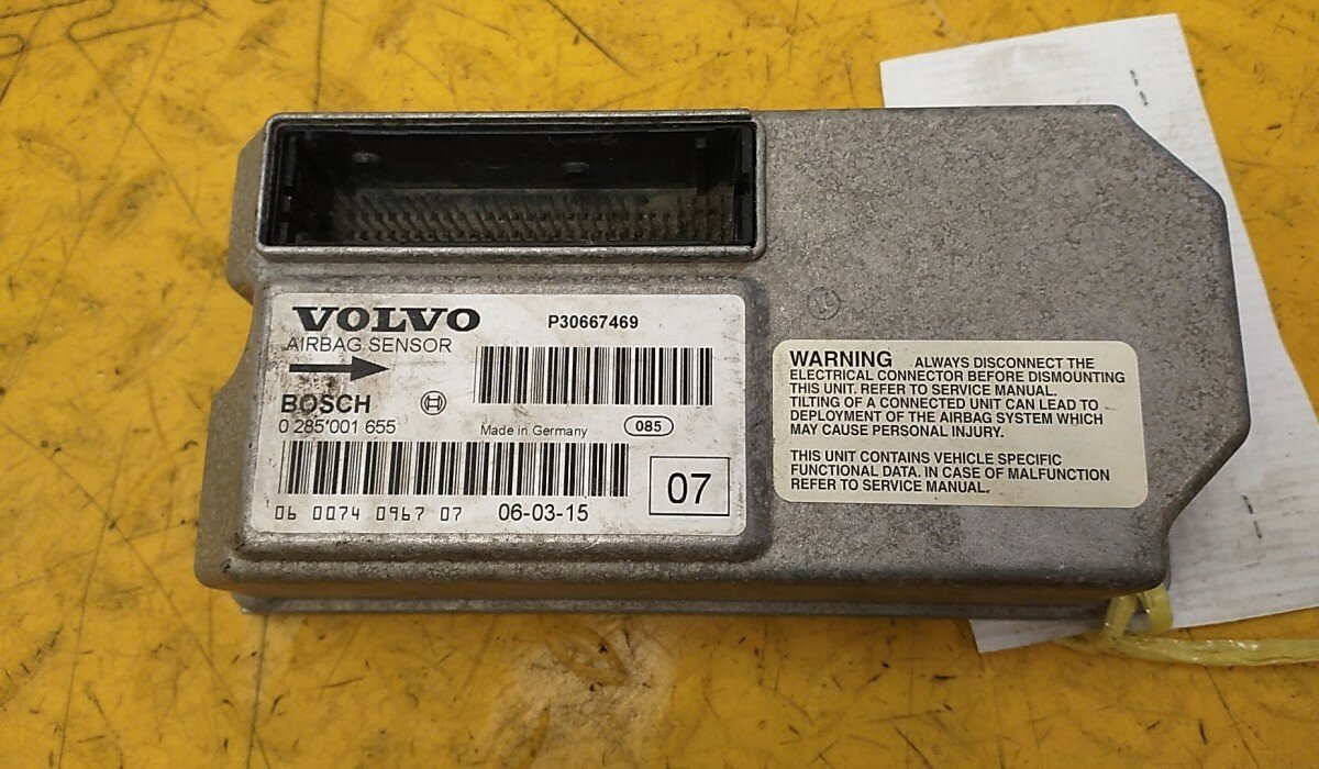 Блок управления AIR BAG XC70 Cross Country Volvo 30667469