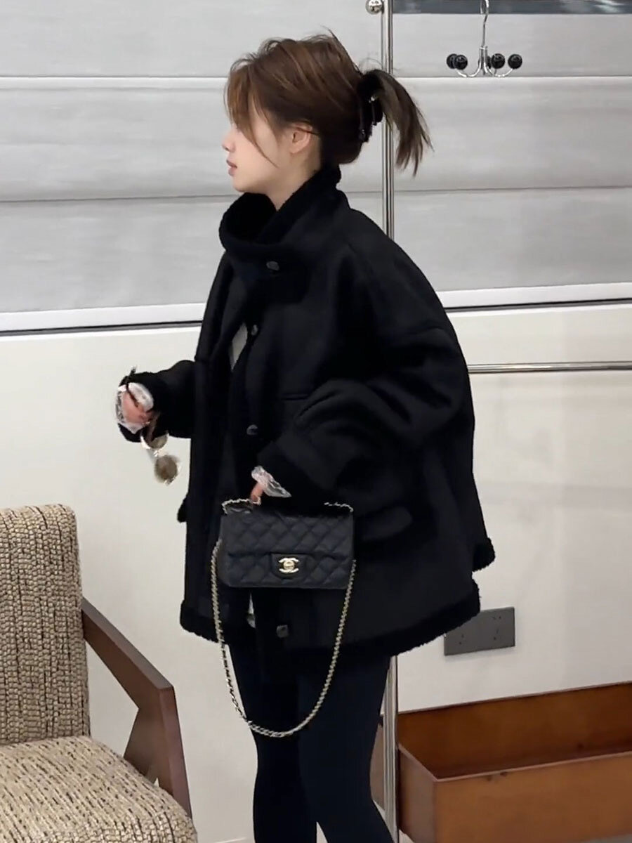 Куртка спортивная