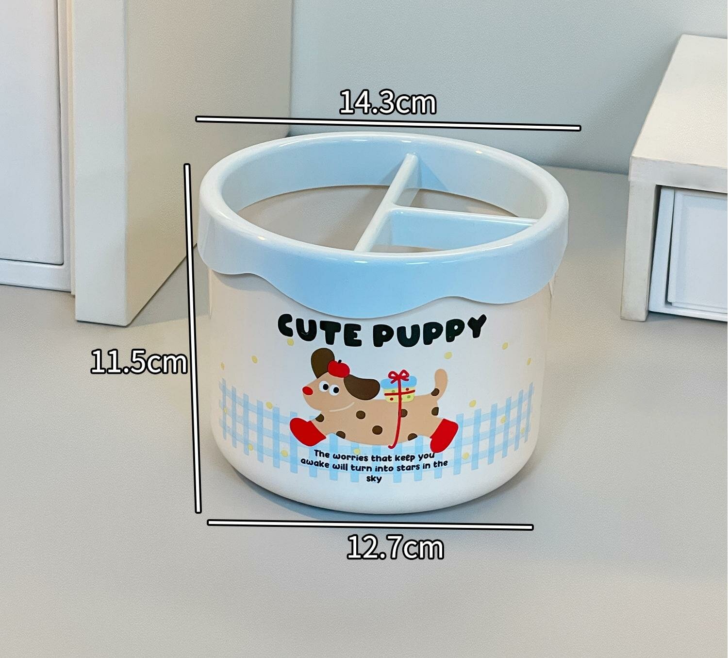 Эксклюзивный настольный сосуд круглой формы без крышки, дополненный внутренним разделителем