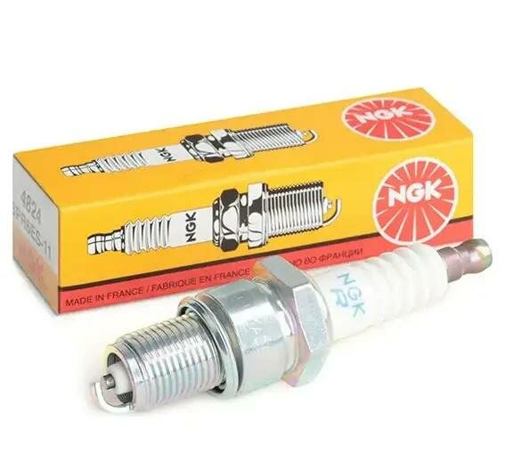 Свеча зажигания NGK HONDA, HYUNDAI, MAZDA, MITSUBISHI, OPEL, RENAULT, TOYOTA, LADA (4824)