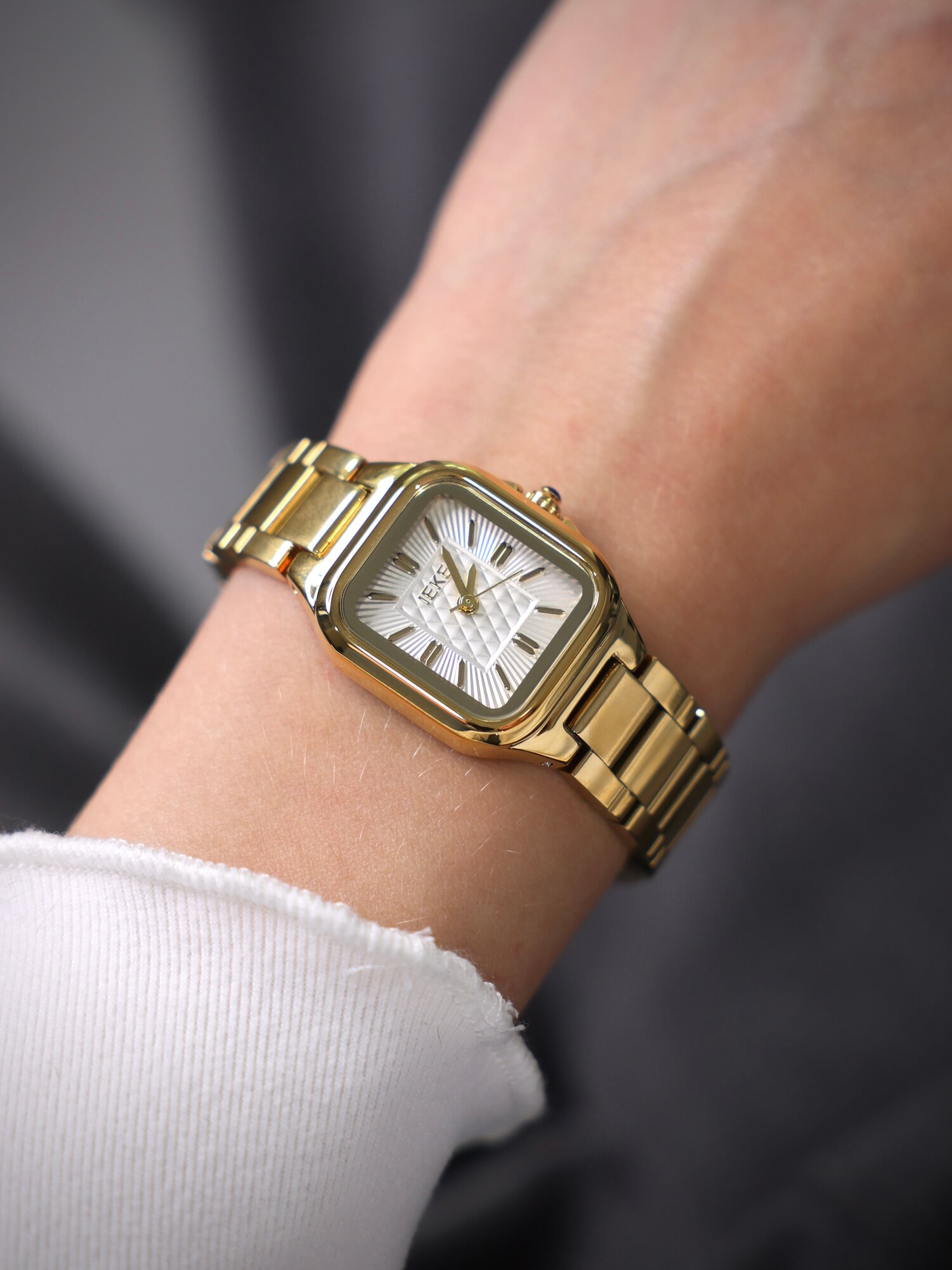 Наручные часы IEKE