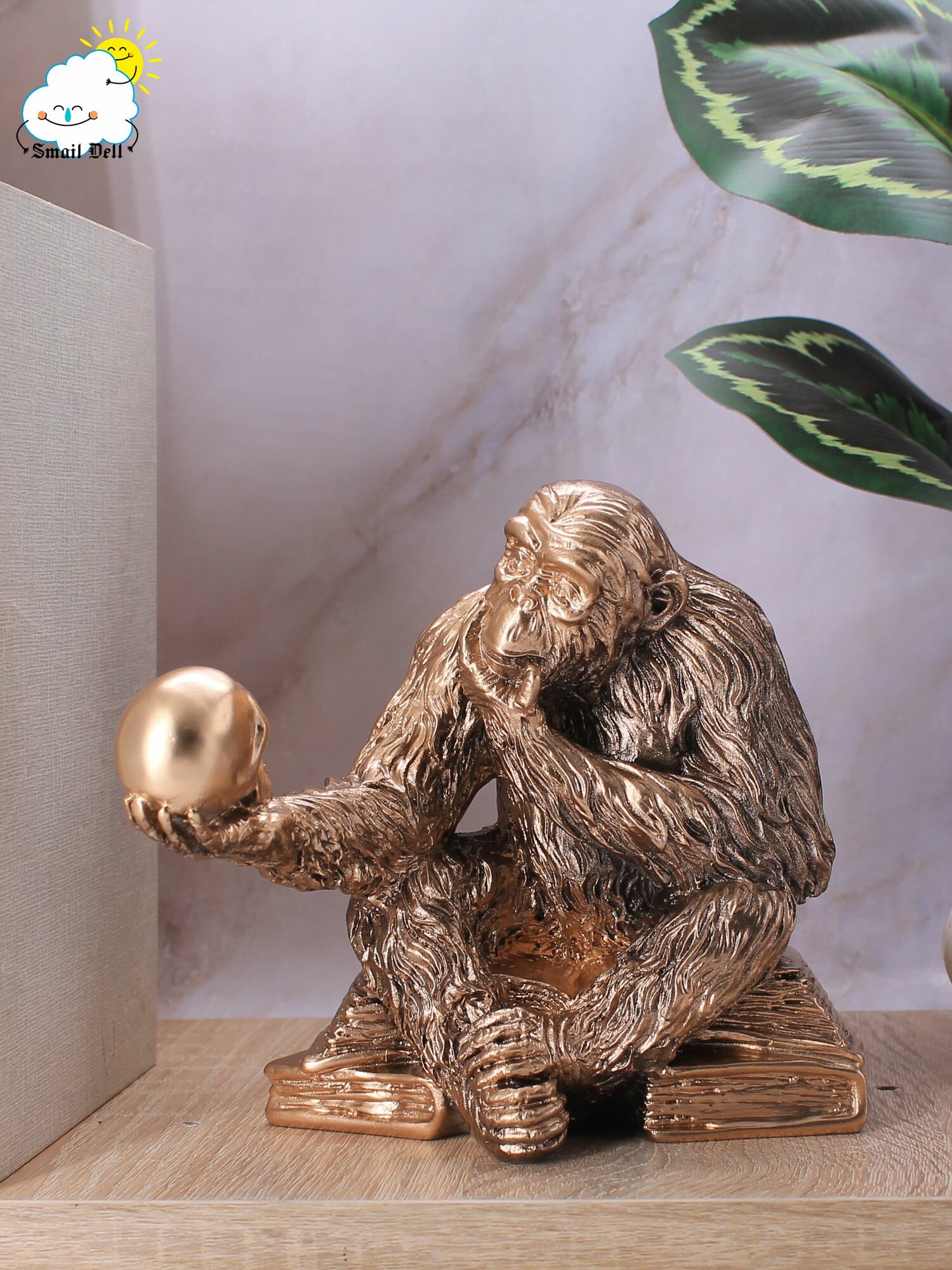 Статуэтка Обезьяна с черепом , гипс , 15 см . цвет бронза