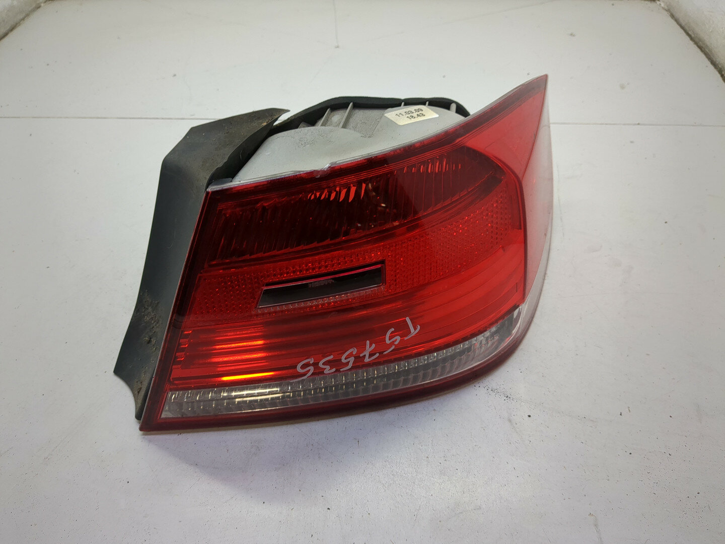 Фонарь (задний) правый BMW 3 E90, E91, E92, E93 Б/У