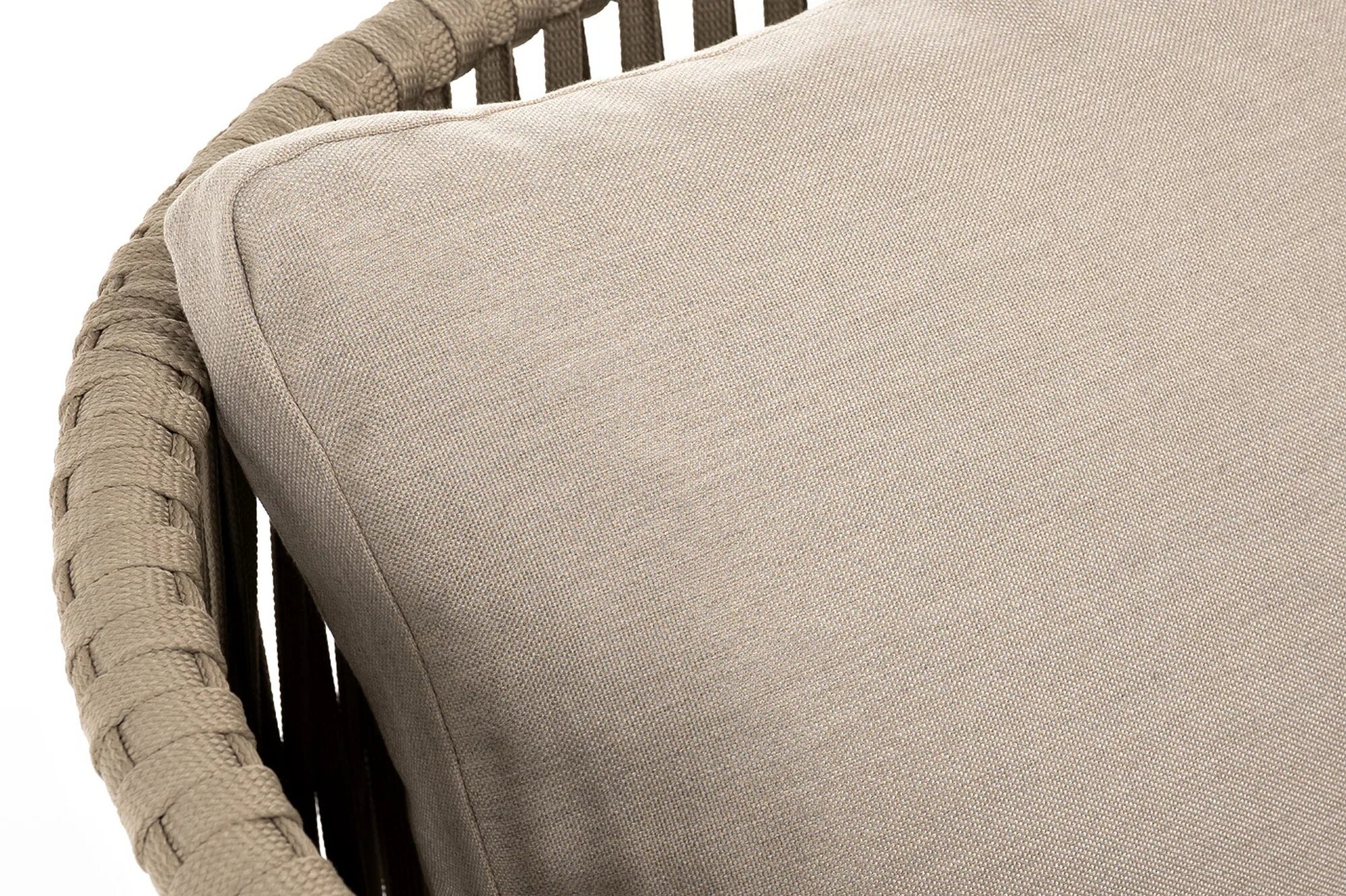 "Мальорка" кресло плетеное из роупа, основание дуб, роуп серо-коричневый 23мм, ткань бежевая 052, 820×710×720