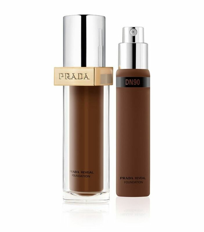 Тональный крем Prada Reveal Skin Optimising Foundation (Dn90) (темно-коричневый / Dn90 / 3304990000 - Прочие косметические средства или средства для макияжа и средства для ухода за кожей (кроме лекарственных), включая средства против загара или для заг.