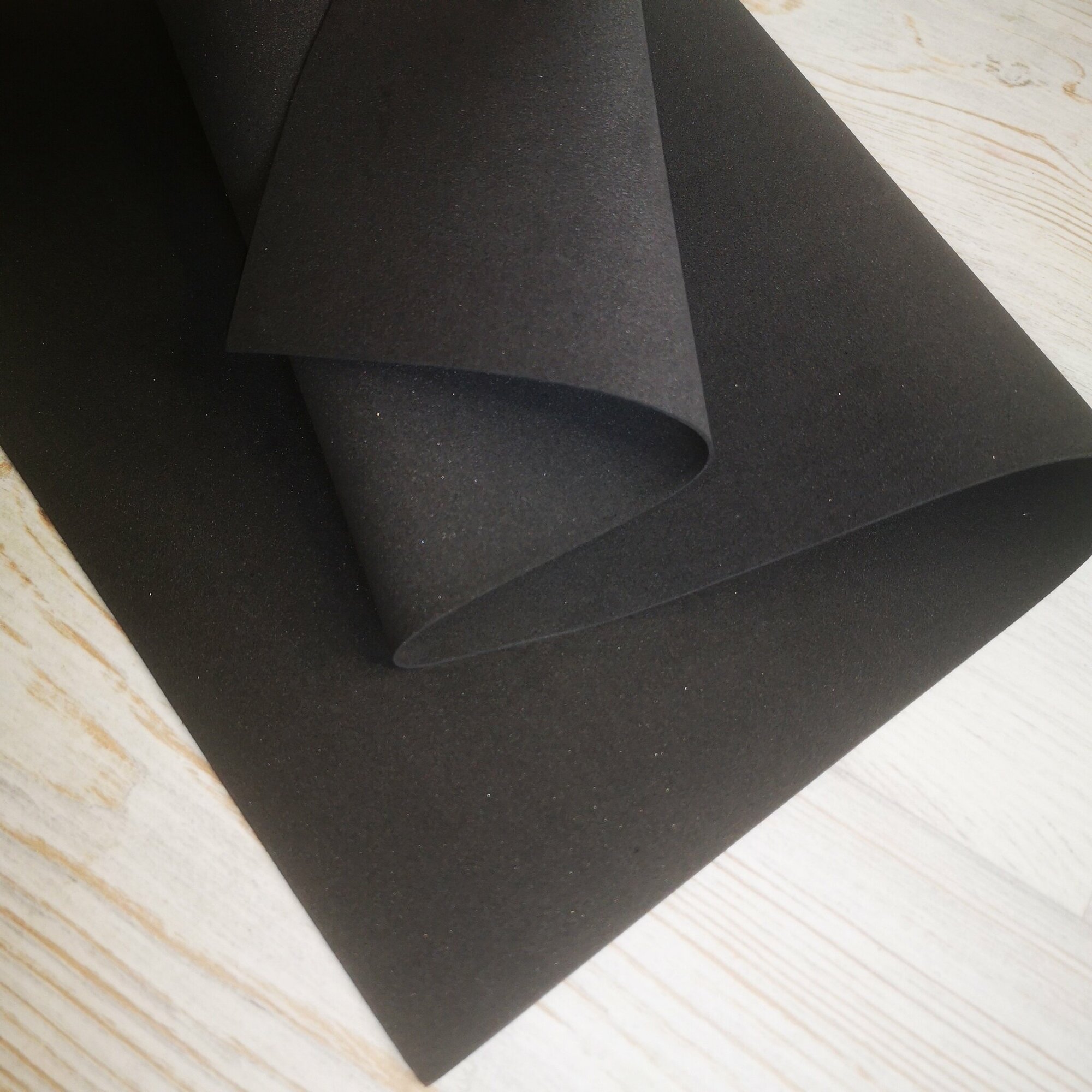 Фоамиран для творчества VOLPE ROSA 1мм размер 50х50см, черный (5шт)