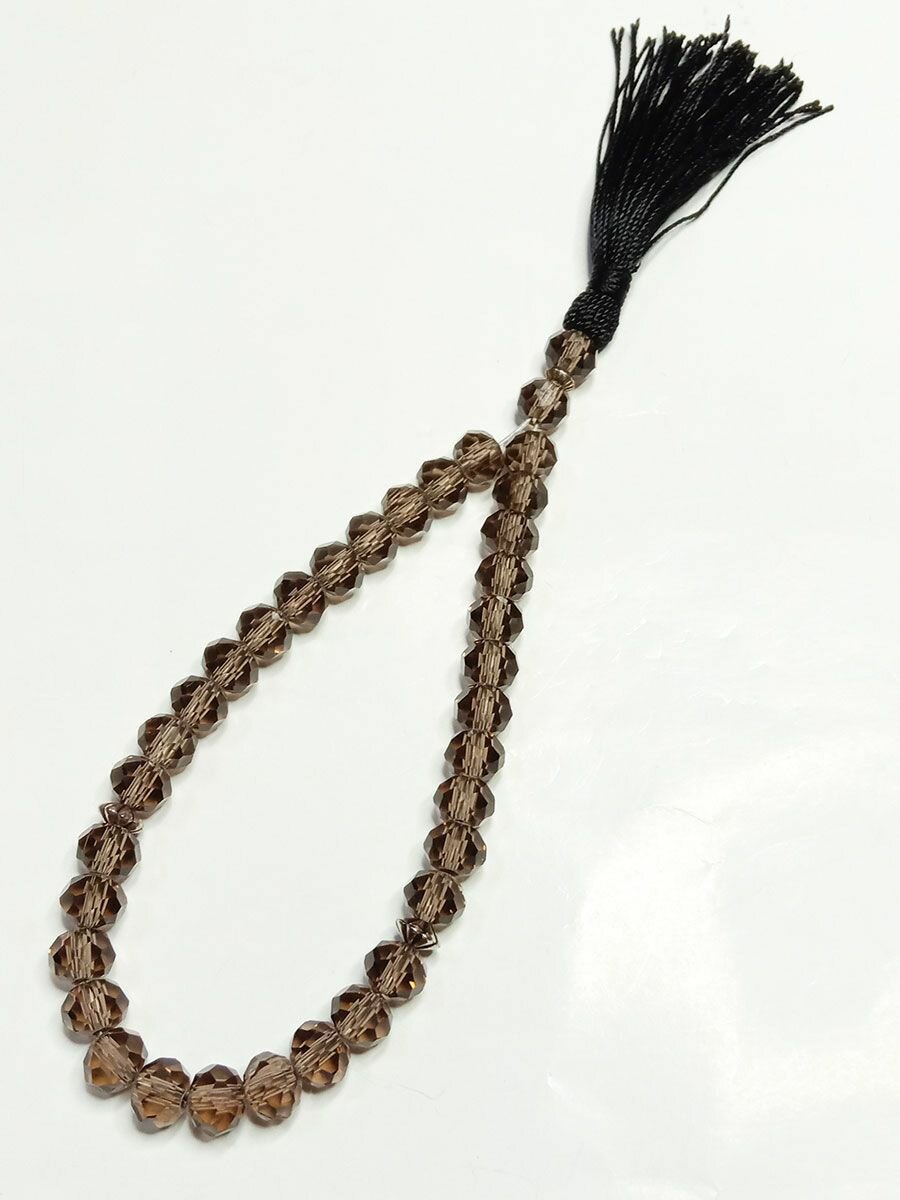 Четки из гранённого хрусталя 33 бусины , диаметр каждой бусины 8 мм.