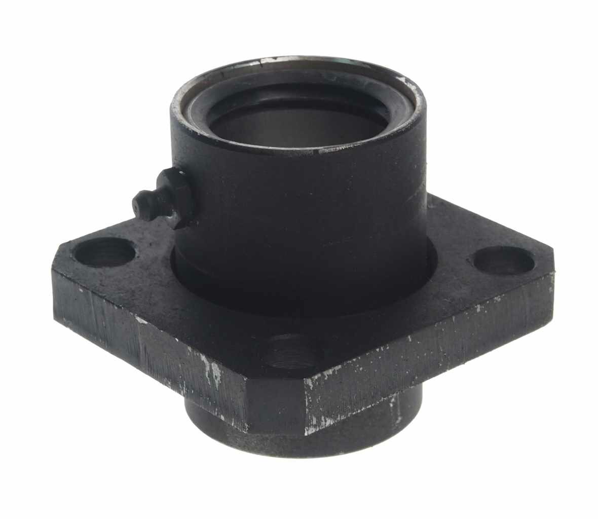 Корпус КАМАЗ-6522 кронштейна среднего и заднего моста с втулкой в сборе, 6520-3502122-15, MADARA