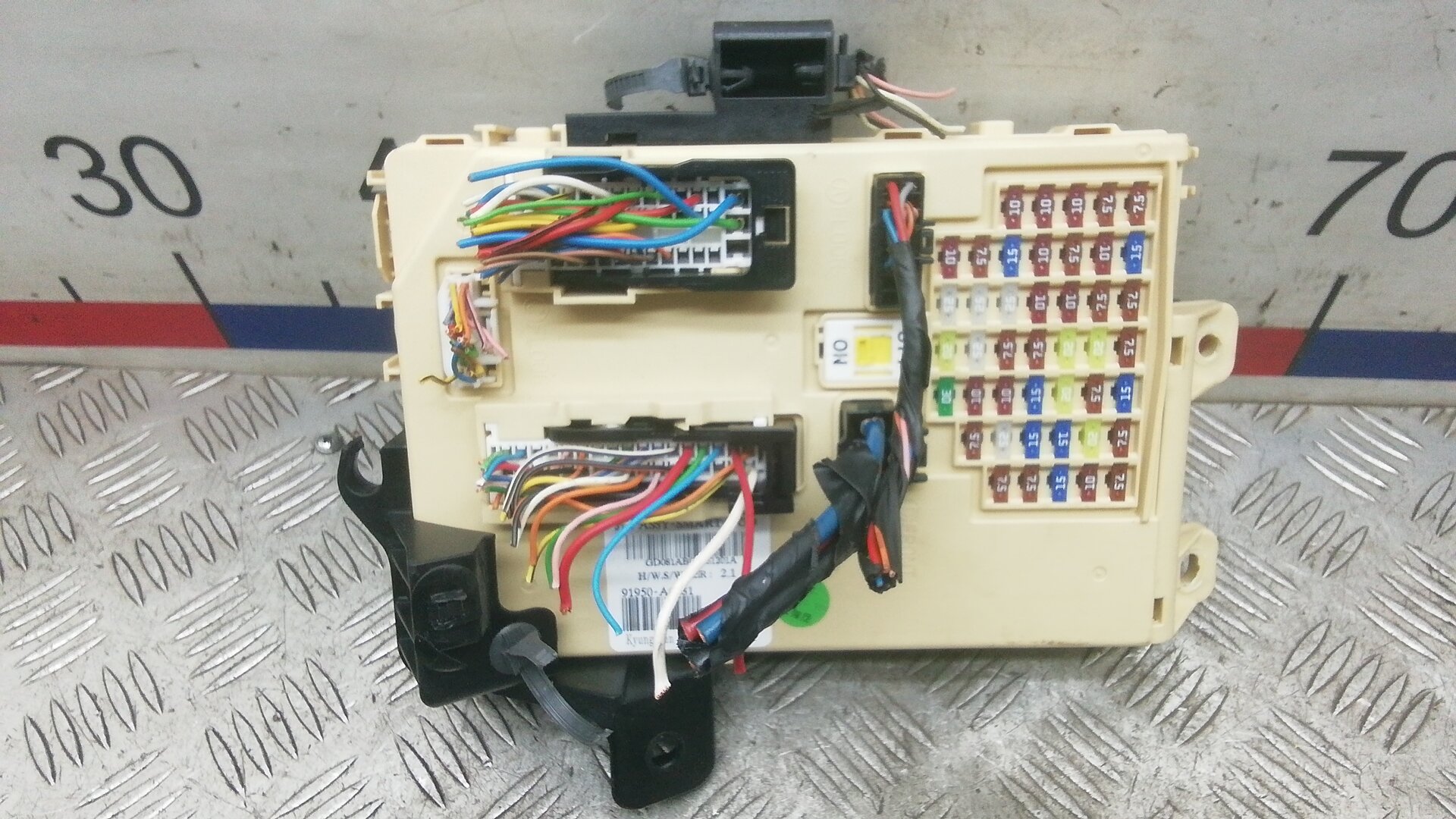 Блок предохранителей HYUNDAI I30 GD, Номер 91950A6081