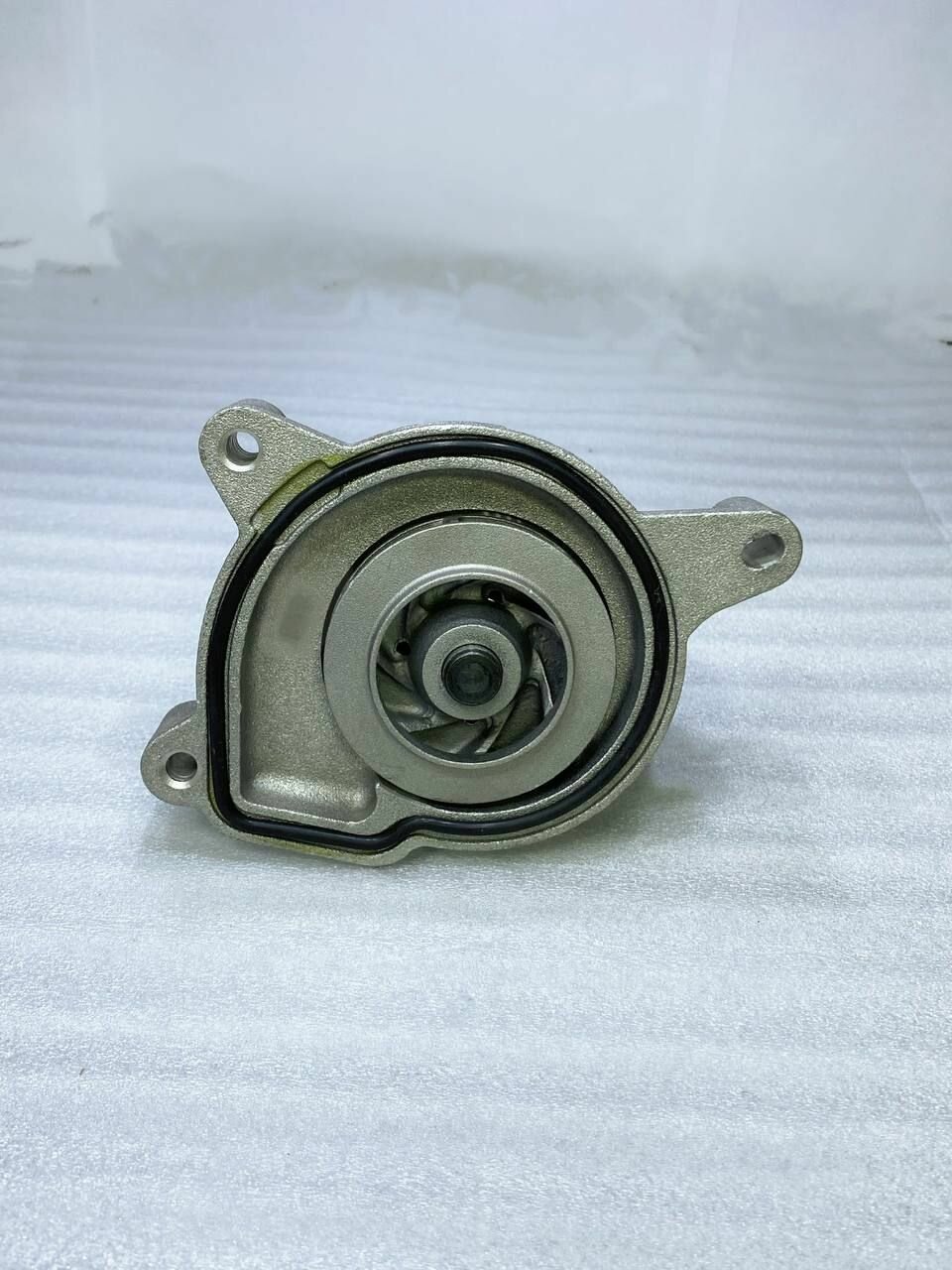 Насос водяной Vika Skoda Volkswagen ( Octavia Golf Passat ) арт. 11210596001